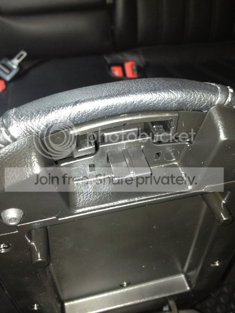 Arm Rest button fell off in my hand | Chevrolet Cruze Forums